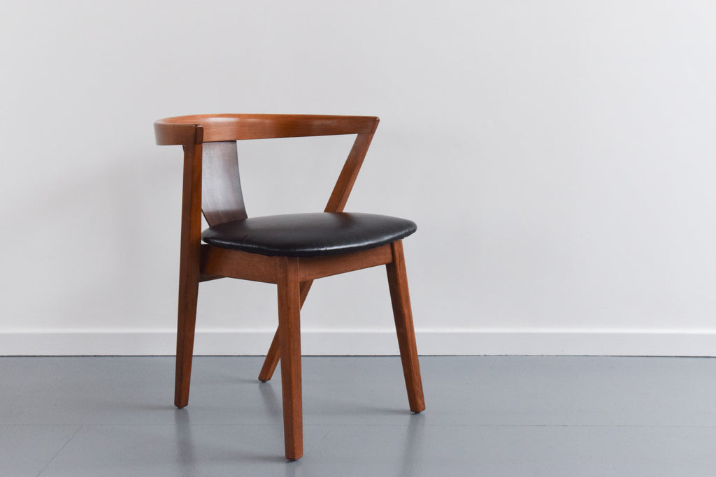 Vintage Set of Four Greaves and Thomas G&T 'Put-U-Up' Dining Chairs ...
