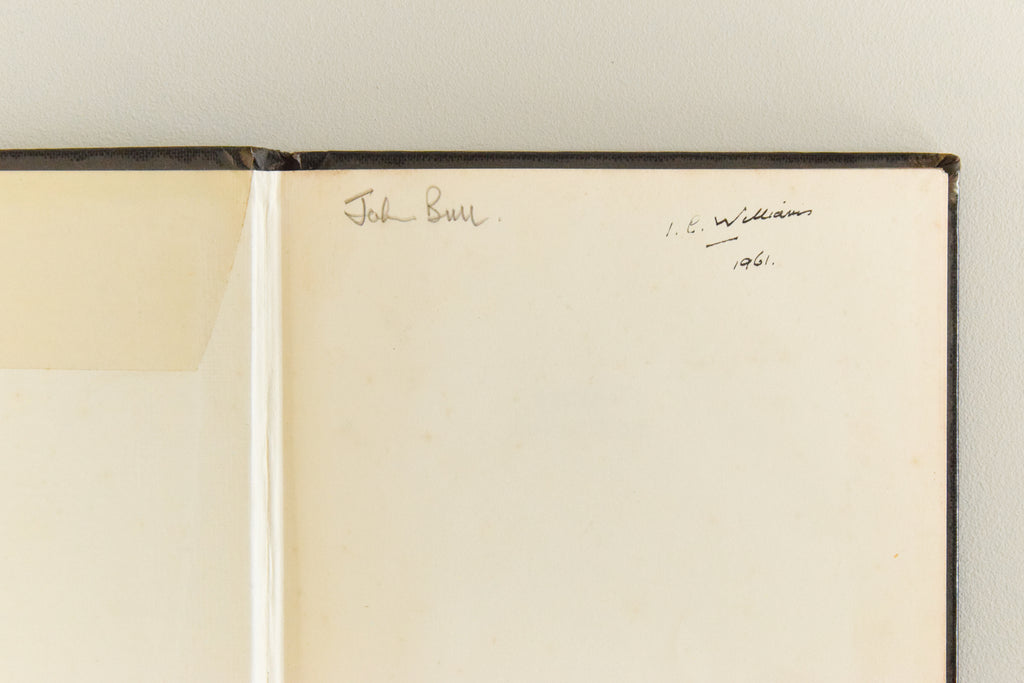 Vintage Eskimo Sculptures Book by Jørgen Meldgaard – Absolutely Nice ...